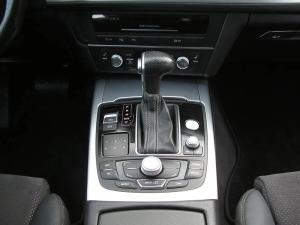 Black Audi A6 2012 in Sigulda, with an engine capacity of 3.00 L and mileage of 247 thousand km for 14950 €, photo 19 on AUTOMOTO.COM.LV