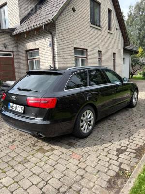 Black Audi A6 2012 in Riga, with an engine capacity of 3.00 L and mileage of 238 thousand km for 6600 €, photo 4 on AUTOMOTO.COM.LV