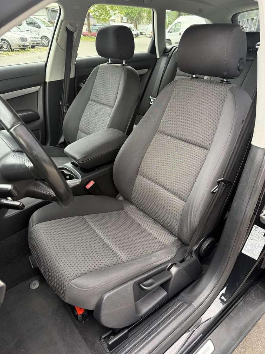 Melns Audi A6 2012 Viļņa, ar dzinēja tilpumu 1.98 L un nobraukumu 234 tūkst. km par 4000 €, foto 13 vietnē AUTOMOTO.COM.LV