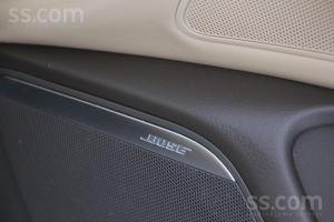 Black Audi A6 2012 in Tukums, with an engine capacity of 3.00 L and mileage of 326 thousand km for 11990 €, photo 18 on AUTOMOTO.COM.LV