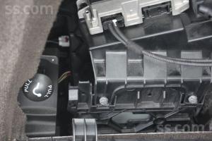 Black Audi A6 2012 in Tukums, with an engine capacity of 3.00 L and mileage of 326 thousand km for 11990 €, photo 34 on AUTOMOTO.COM.LV