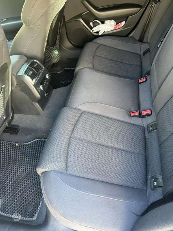 Black Audi A6 2012 in Vilkaviskis, with an engine capacity of 2.97 L and mileage of 325 thousand km for 8050 €, photo 11 on AUTOMOTO.COM.LV