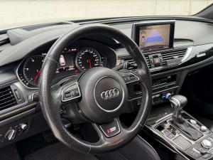 Black Audi A6 2012 in Utena, with an engine capacity of 2.97 L and mileage of 255 thousand km for 12950 €, photo 14 on AUTOMOTO.COM.LV