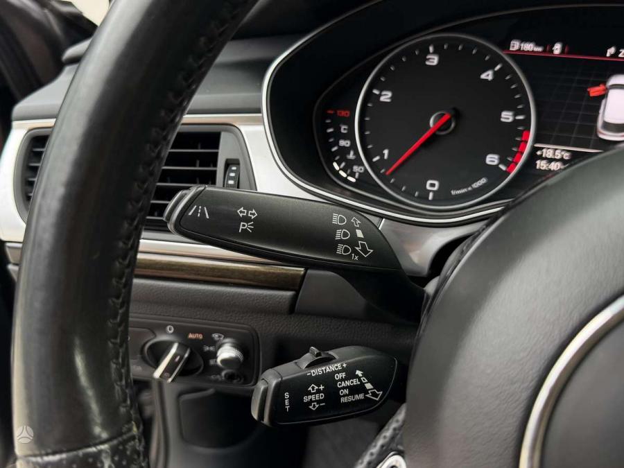 Black Audi A6 2012 in Utena, with an engine capacity of 2.97 L and mileage of 255 thousand km for 12950 €, photo 18 on AUTOMOTO.COM.LV
