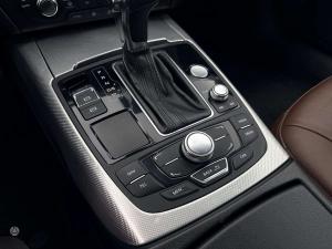 Black Audi A6 2012 in Klaipeda, with an engine capacity of 2.97 L and mileage of 196 thousand km for 8500 €, photo 22 on AUTOMOTO.COM.LV