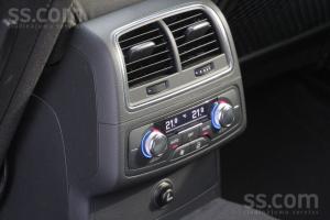 Black Audi A6 2012 in Tukums, with an engine capacity of 2.00 L and mileage of 304 thousand km for 8500 €, photo 19 on AUTOMOTO.COM.LV