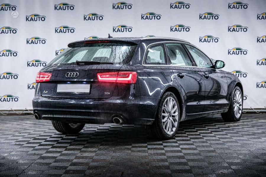 Black Audi A6 2013 in Kaunas, with an engine capacity of 3.00 L and mileage of 271 thousand km for 10490 €, photo 3 on AUTOMOTO.COM.LV