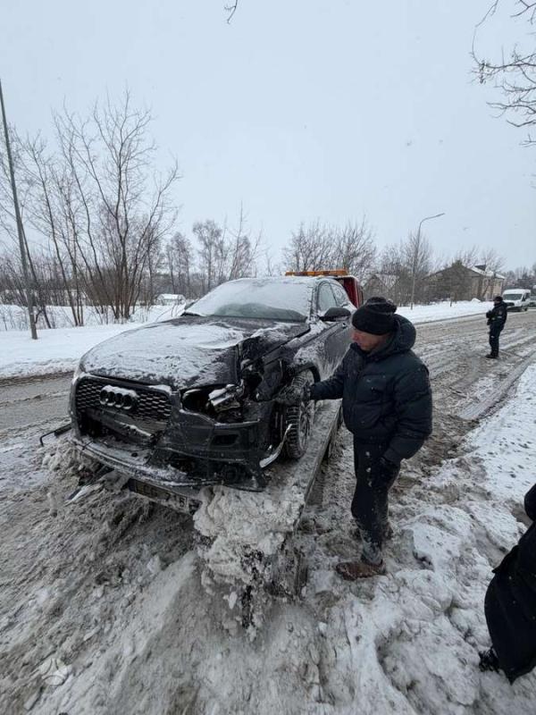 Черный Ауди А6 2013 в Паневежис, объемом двигателя 2.97 л и пробегом 340 тыс. км за 6000 €, фото 1 на AUTOMOTO.COM.LV