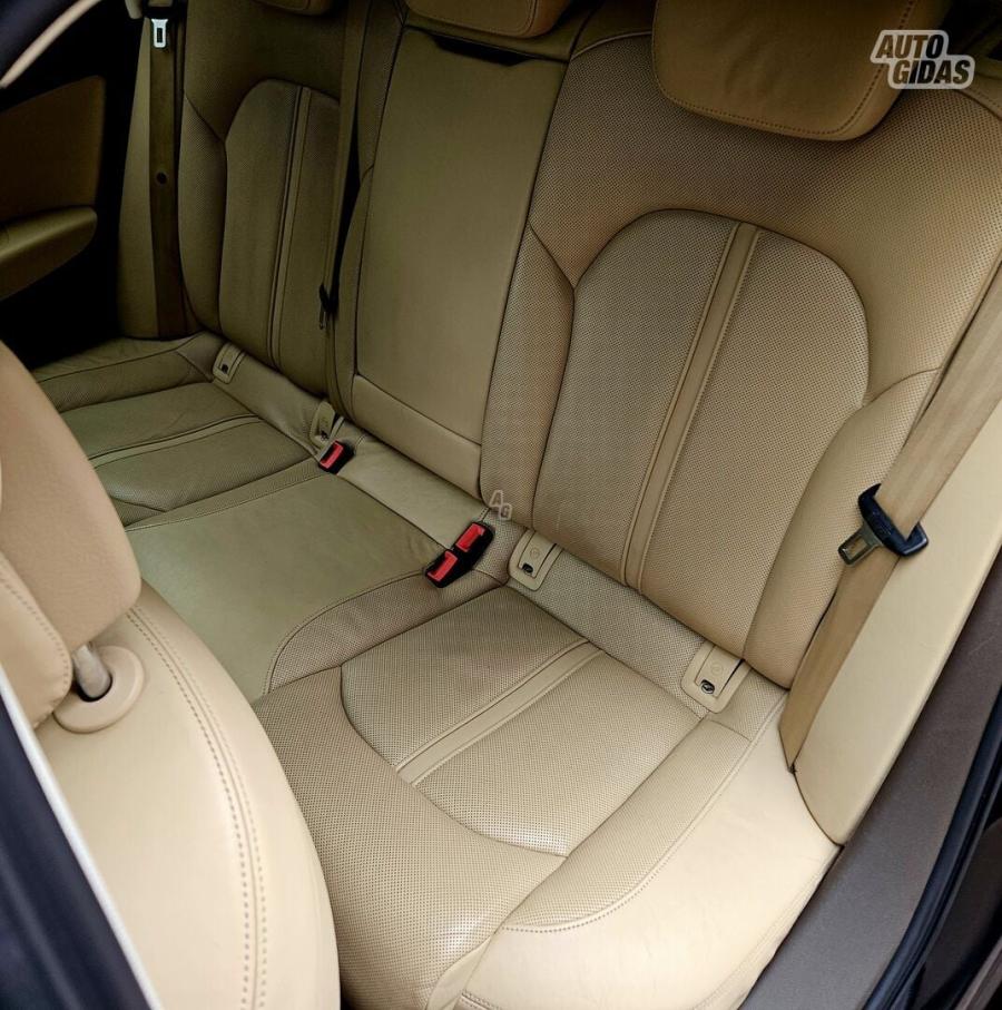 Black Audi A6 2013 in Vilnius, with an engine capacity of 3.00 L and mileage of 278 thousand km for 11500 €, photo 14 on AUTOMOTO.COM.LV