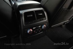 Melns Audi A6 2013 Tartu, ar dzinēja tilpumu 3.00 L un nobraukumu 379 tūkst. km par 8500 €, foto 15 vietnē AUTOMOTO.COM.LV