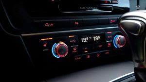 Black Audi A6 2013 in Marijampole, with an engine capacity of 2.97 L and mileage of 280 thousand km for 10900 €, photo 29 on AUTOMOTO.COM.LV