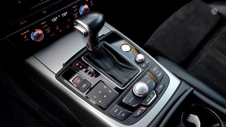 Black Audi A6 2013 in Marijampole, with an engine capacity of 2.97 L and mileage of 280 thousand km for 10900 €, photo 31 on AUTOMOTO.COM.LV