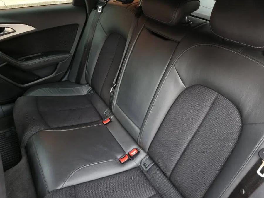 Melns Audi A6 2013 Jēkabpils, ar dzinēja tilpumu 2.00 L un nobraukumu 293 tūkst. km par 13500 €, foto 22 vietnē AUTOMOTO.COM.LV
