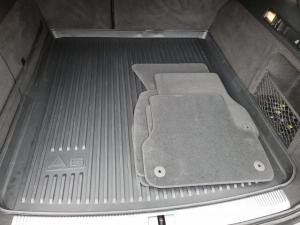 Melns Audi A6 2013 Jēkabpils, ar dzinēja tilpumu 2.00 L un nobraukumu 293 tūkst. km par 13500 €, foto 28 vietnē AUTOMOTO.COM.LV
