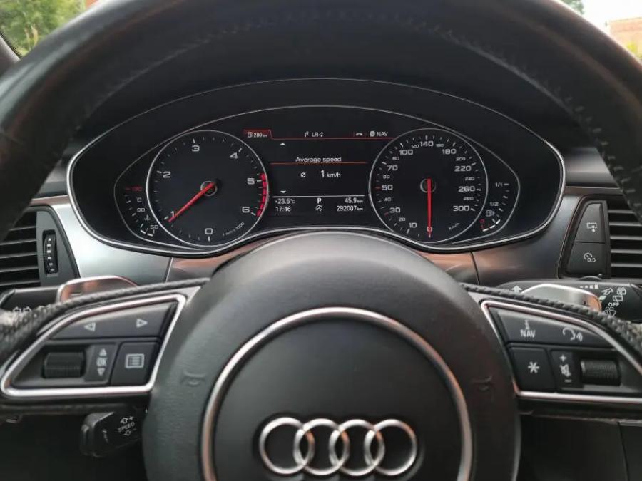 Melns Audi A6 2013 Jēkabpils, ar dzinēja tilpumu 2.00 L un nobraukumu 293 tūkst. km par 13500 €, foto 31 vietnē AUTOMOTO.COM.LV