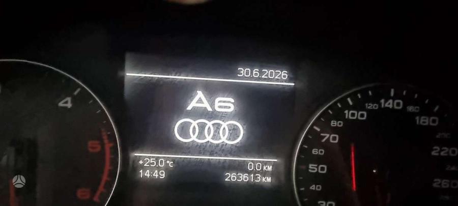 Black Audi A6 2013 in Klaipeda, with an engine capacity of 2.97 L and mileage of 261 thousand km for 7500 €, photo 17 on AUTOMOTO.COM.LV