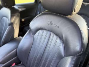 Black Audi A6 2013 in Utena, with an engine capacity of 2.97 L and mileage of 271 thousand km for 10500 €, photo 12 on AUTOMOTO.COM.LV