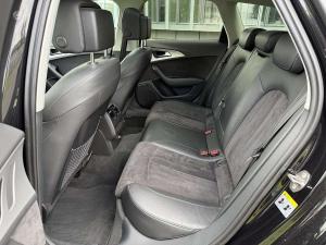 Black Audi A6 2013 in Vilnius, with an engine capacity of 2.97 L and mileage of 279 thousand km for 7450 €, photo 22 on AUTOMOTO.COM.LV