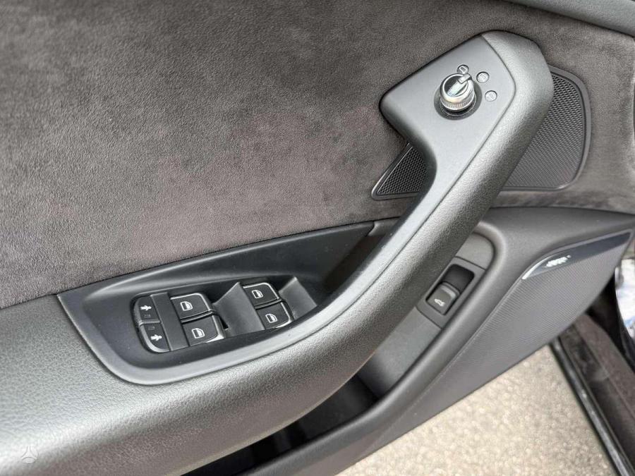 Black Audi A6 2013 in Vilnius, with an engine capacity of 2.97 L and mileage of 279 thousand km for 7450 €, photo 24 on AUTOMOTO.COM.LV