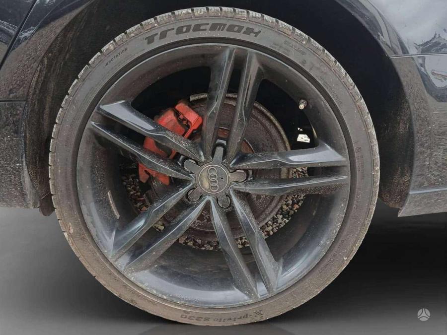 Melns Audi A6 2013 Viļņa, ar dzinēja tilpumu 3.00 L un nobraukumu 345 tūkst. km par 9990 €, foto 18 vietnē AUTOMOTO.COM.LV