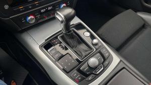 Black Audi A6 2013 in Marijampole, with an engine capacity of 3.00 L and mileage of 338 thousand km for 11600 €, photo 27 on AUTOMOTO.COM.LV