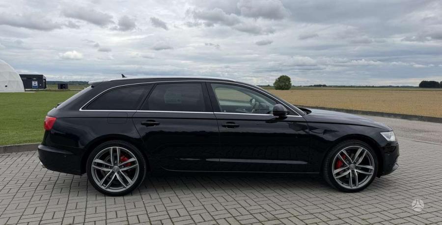 Black Audi A6 2013 in Raseiniai, with an engine capacity of 2.97 L and mileage of 272 thousand km for 9650 €, photo 10 on AUTOMOTO.COM.LV