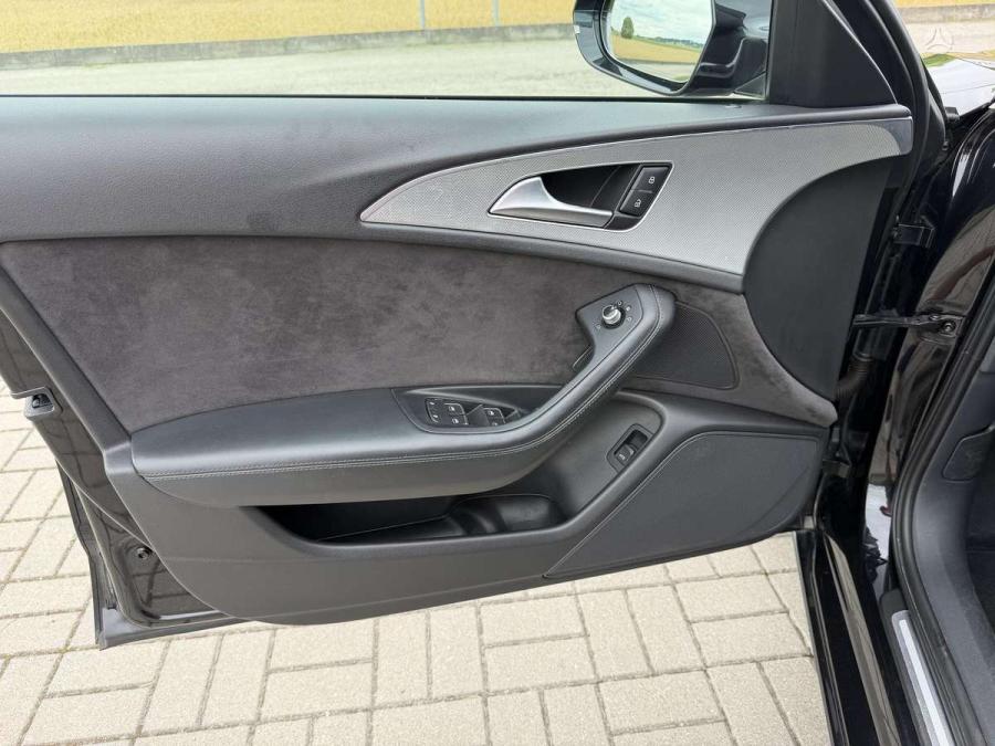 Black Audi A6 2013 in Raseiniai, with an engine capacity of 2.97 L and mileage of 272 thousand km for 9650 €, photo 14 on AUTOMOTO.COM.LV