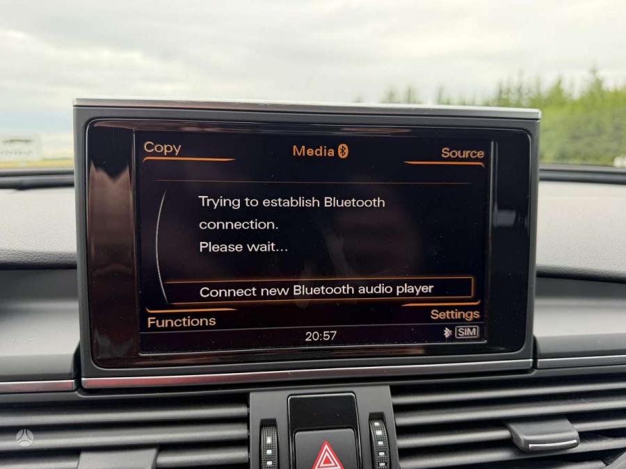 Black Audi A6 2013 in Raseiniai, with an engine capacity of 2.97 L and mileage of 272 thousand km for 9650 €, photo 23 on AUTOMOTO.COM.LV