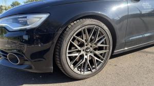 Black Audi A6 2013 in Kaunas, with an engine capacity of 3.00 L and mileage of 332 thousand km for 12000 €, photo 10 on AUTOMOTO.COM.LV