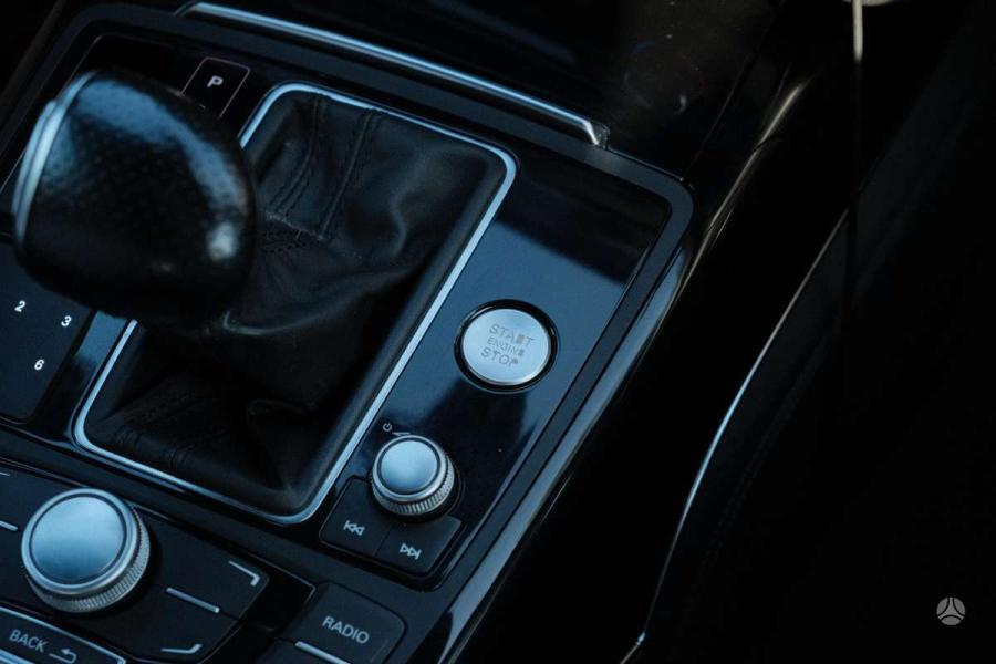 Black Audi A6 2013 in Vilnius, with an engine capacity of 2.97 L and mileage of 231 thousand km for 14500 €, photo 25 on AUTOMOTO.COM.LV