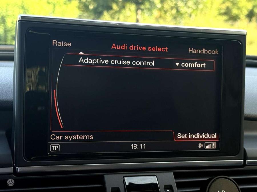 Black Audi A6 2013 in Vilnius, with an engine capacity of 2.97 L and mileage of 231 thousand km for 14500 €, photo 51 on AUTOMOTO.COM.LV