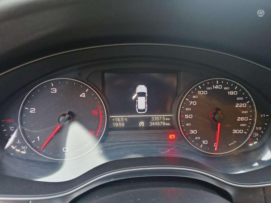 Black Audi A6 2013 in Kaunas, with an engine capacity of 2.97 L and mileage of 345 thousand km for 8200 €, photo 10 on AUTOMOTO.COM.LV