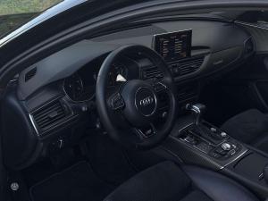 Black Audi A6 2013 in Vilnius, with an engine capacity of 2.97 L and mileage of 222 thousand km for 13950 €, photo 8 on AUTOMOTO.COM.LV