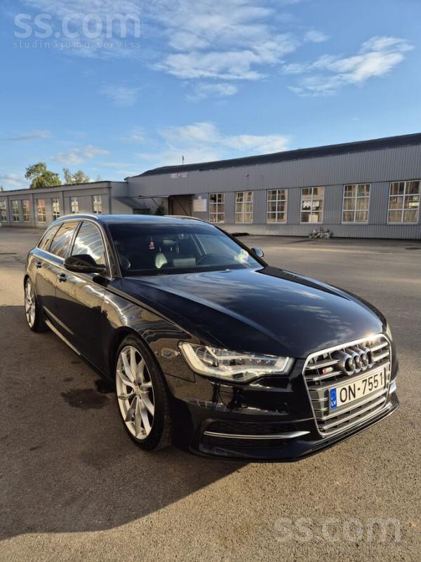 Melns Audi A6 2013 Daugavpils, ar dzinēja tilpumu 2.00 L un nobraukumu 330 tūkst. km par 11800 €, foto 1 vietnē AUTOMOTO.COM.LV