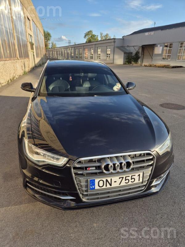 Melns Audi A6 2013 Daugavpils, ar dzinēja tilpumu 2.00 L un nobraukumu 330 tūkst. km par 11800 €, foto 3 vietnē AUTOMOTO.COM.LV