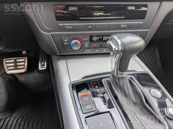 Audi A6 2013 Jelgava vietnē Melns Audi A6 2013 Jelgava, ar dzinēja tilpumu 3.00 L un nobraukumu 279 tūkst. km par 13300 €, foto 8 vietnē AUTOMOTO.COM.LV