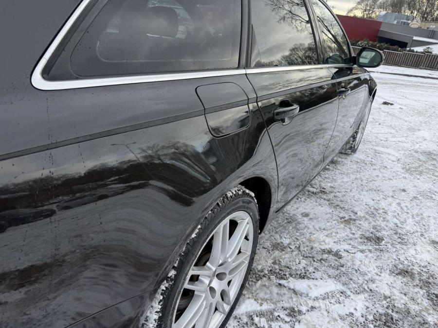 Black Audi A6 2014 in Vilnius, with an engine capacity of 2.00 L and mileage of 328 thousand km for 10900 €, photo 4 on AUTOMOTO.COM.LV