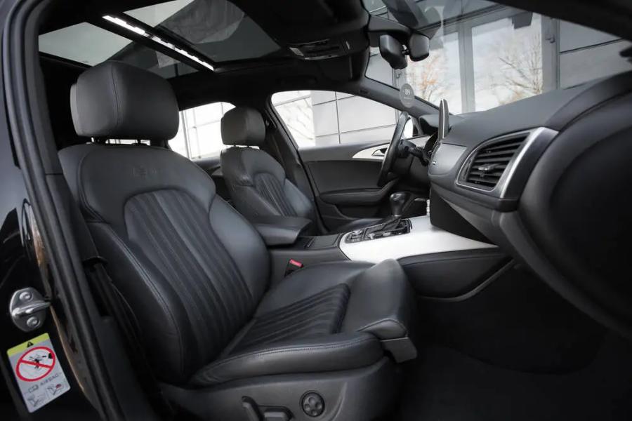 Black Audi A6 2014 in Jelgava, with an engine capacity of 3.00 L and mileage of 189 thousand km for 15900 €, photo 18 on AUTOMOTO.COM.LV