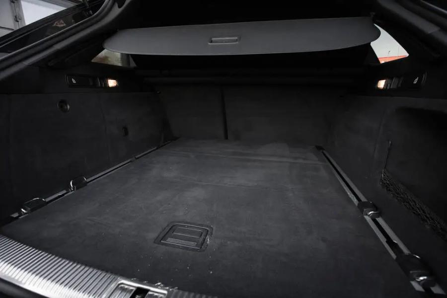 Black Audi A6 2014 in Jelgava, with an engine capacity of 3.00 L and mileage of 189 thousand km for 15900 €, photo 24 on AUTOMOTO.COM.LV