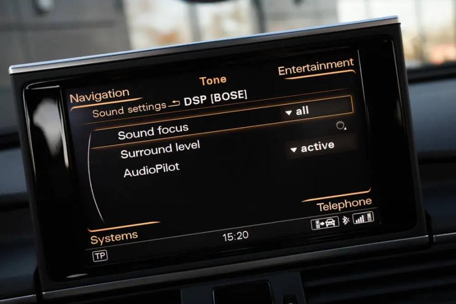 Black Audi A6 2014 in Jelgava, with an engine capacity of 3.00 L and mileage of 189 thousand km for 15900 €, photo 42 on AUTOMOTO.COM.LV