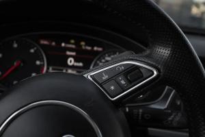Black Audi A6 2014 in Jelgava, with an engine capacity of 3.00 L and mileage of 189 thousand km for 15900 €, photo 46 on AUTOMOTO.COM.LV
