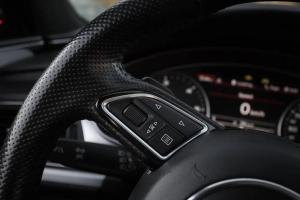 Black Audi A6 2014 in Jelgava, with an engine capacity of 3.00 L and mileage of 189 thousand km for 15900 €, photo 47 on AUTOMOTO.COM.LV