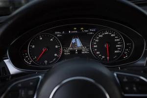 Black Audi A6 2014 in Jelgava, with an engine capacity of 3.00 L and mileage of 189 thousand km for 15900 €, photo 51 on AUTOMOTO.COM.LV