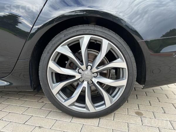Black Audi A6 2014 in Bauska, with an engine capacity of 3.00 L and mileage of 296 thousand km for 10000 €, photo 5 on AUTOMOTO.COM.LV