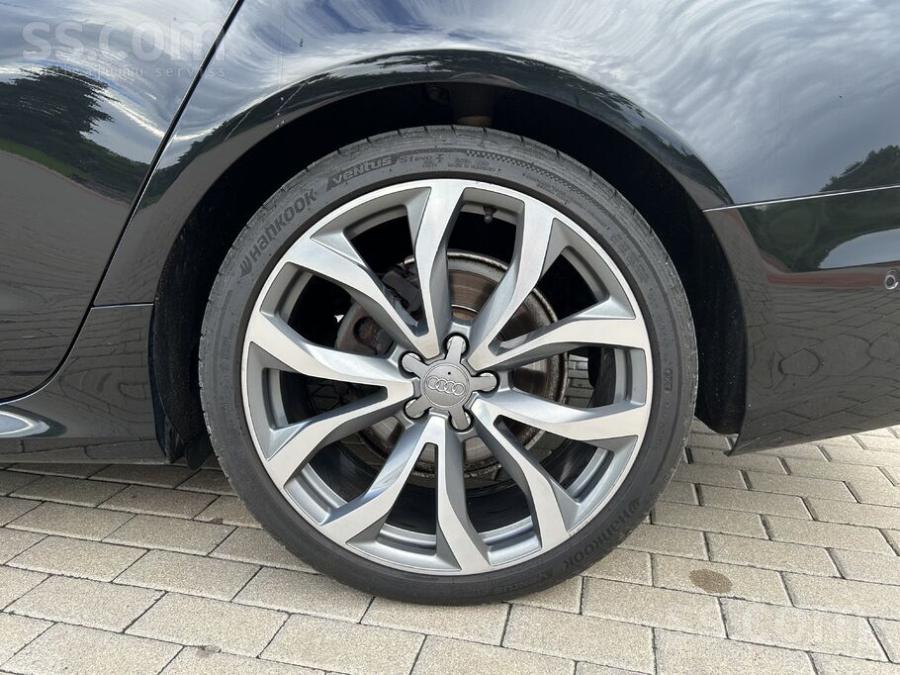 Black Audi A6 2014 in Bauska, with an engine capacity of 3.00 L and mileage of 296 thousand km for 10000 €, photo 6 on AUTOMOTO.COM.LV
