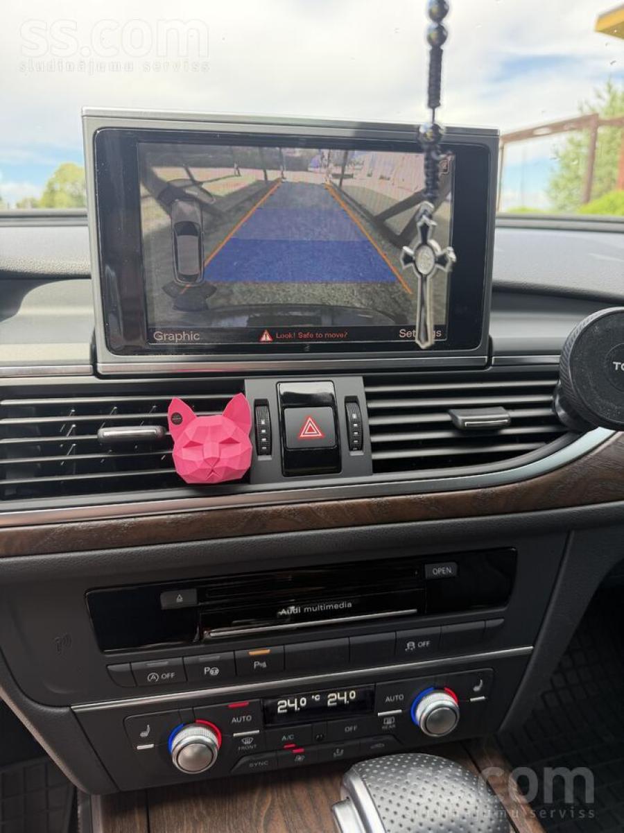 Black Audi A6 2014 in Bauska, with an engine capacity of 3.00 L and mileage of 296 thousand km for 10000 €, photo 17 on AUTOMOTO.COM.LV