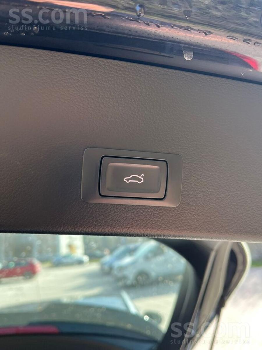 Black Audi A6 2014 in Riga, with an engine capacity of 3.00 L and mileage of 348 thousand km for 7190 €, photo 13 on AUTOMOTO.COM.LV