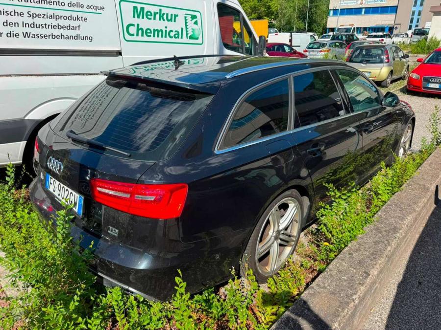 Melns Audi A6 2014 Kauņa, ar dzinēja tilpumu 3.00 L un nobraukumu 444 tūkst. km par 4650 €, foto 5 vietnē AUTOMOTO.COM.LV