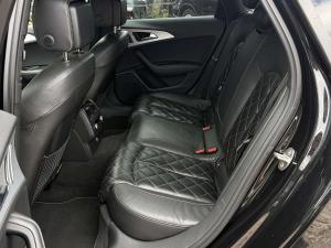Melns Audi A6 2014 Viļņa, ar dzinēja tilpumu 1.97 L un nobraukumu 270 tūkst. km par 10400 €, foto 21 vietnē AUTOMOTO.COM.LV