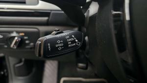 Black Audi A6 2014 in Panevezys, with an engine capacity of 2.97 L and mileage of 327 thousand km for 10999 €, photo 21 on AUTOMOTO.COM.LV